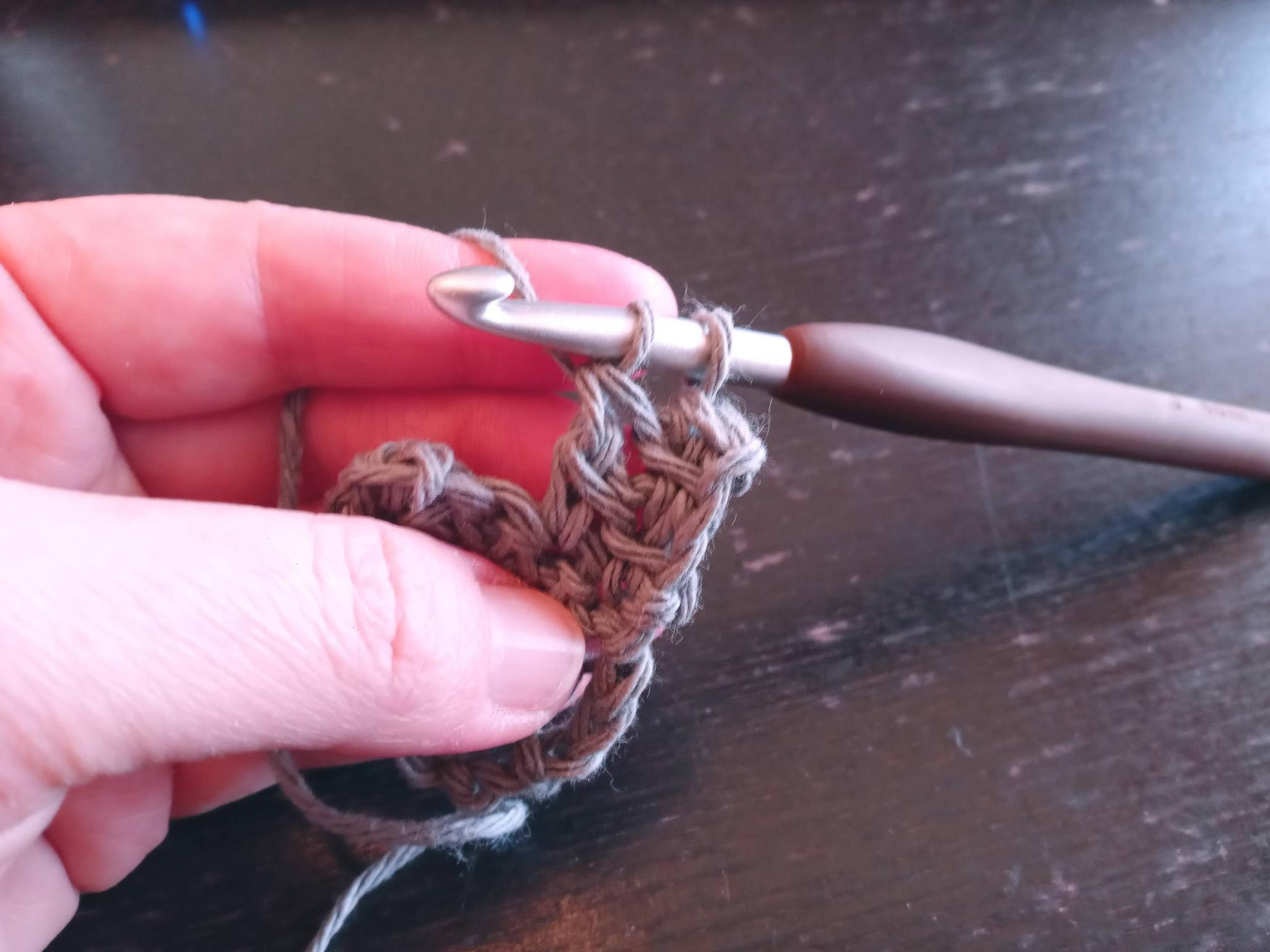 How to do the linked Tunisian Simple Stitch – OVC Designs